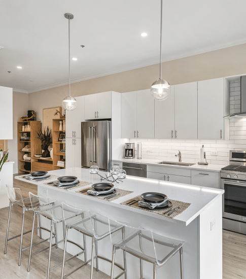 Maeve on Ashland - The Best Luxury Apartment Buildings in Chicago: West ...